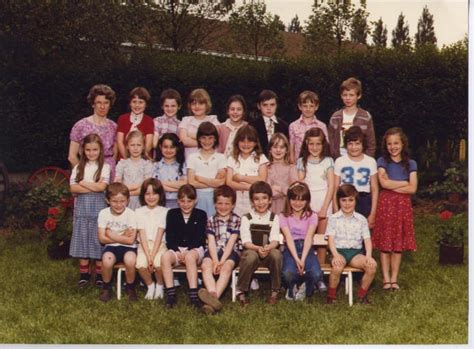 Photo De Classe Ce1 1980 1981 Classe De Mme Corman De 1980 Ecole