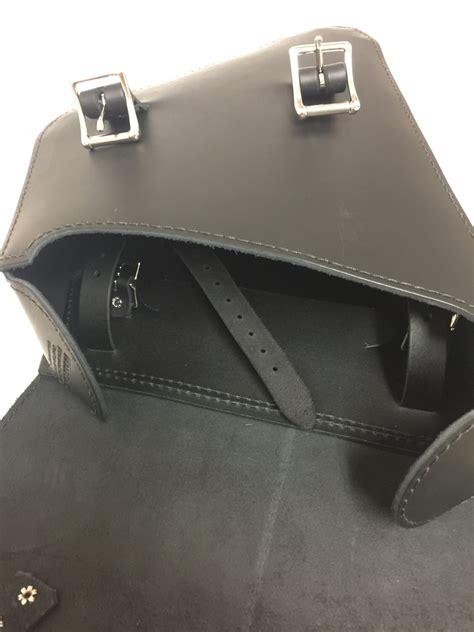 Softail Hardtail Left Solo Bag Hand Made In Usa Black Cowhide Leather