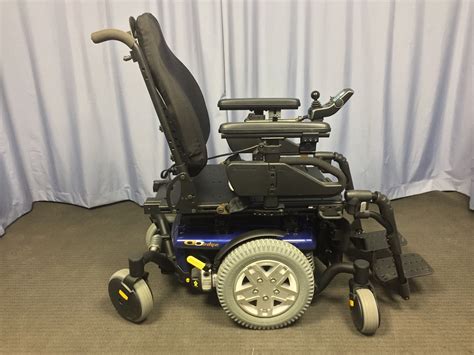 Quantum Q Edge Powered Electric Wheelchair Tilt Recline AusChoice