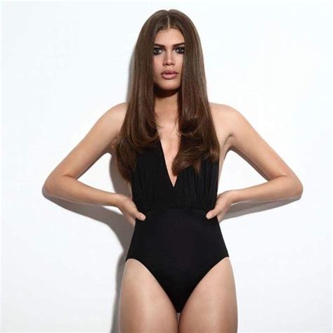 Conoce A La Modelo Transexual Que Podría Llegar A Ser Un ángel De