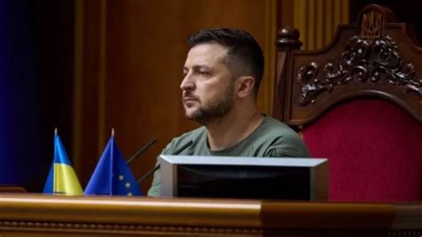 Зеленський хоче продовжити мобілізацію і воєнний стан Bbc News Україна