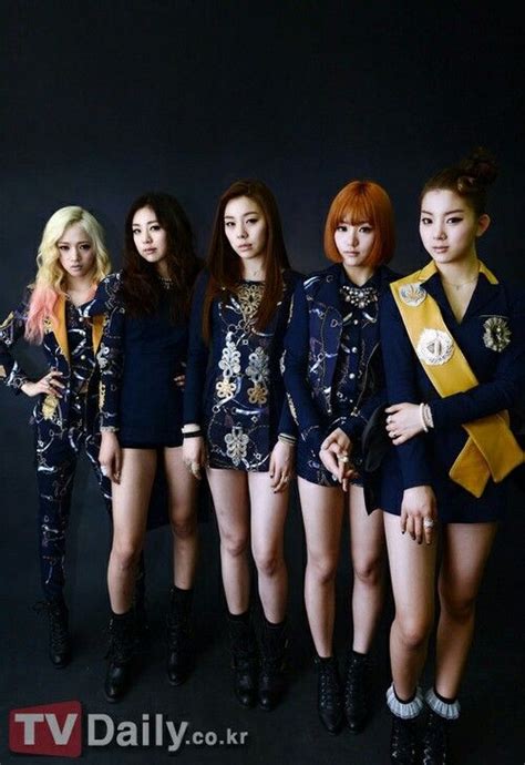 Pin By Tote Knospe On Ladies Code 레이디스 코드 Korean Girl Groups South Korean Girls Lady
