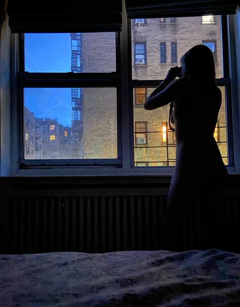 Rear Window F Scrolller