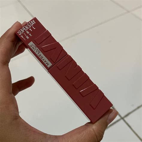 Maybelline Super Stay Vinyl Ink Longwear Liquid Lipcolor Beauty Review