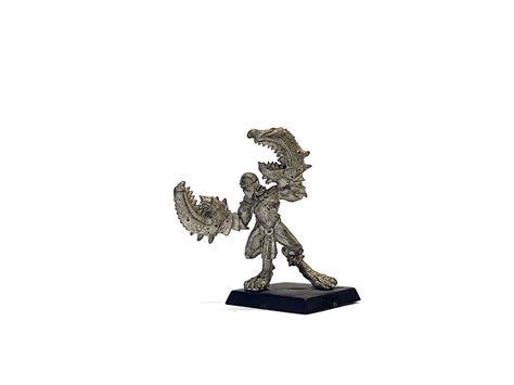 Chaos Daemonette Of Slaanesh 2nd Edition миниатюра Warhammer Fantasy