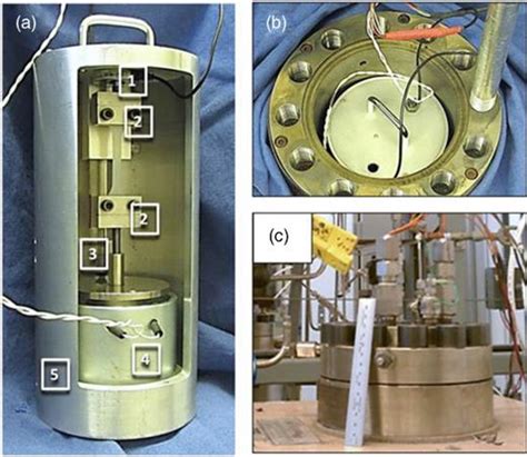 An In Situ Tensile Test Apparatus For Polymers In High Pressure