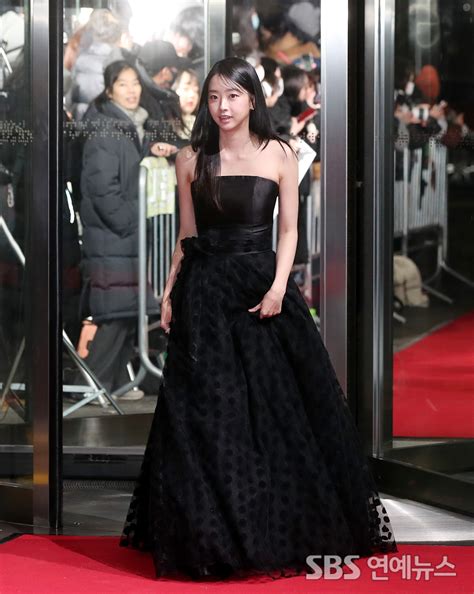 E포토 권아름 국민사형투표로 연기대상 참석해요