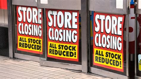 Navigating Australias Economic Slump Why Fashion Brands Should