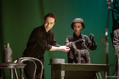 მე ბებია ილიკო და ილარიონი