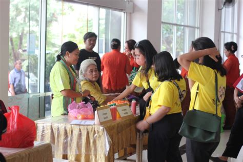 Pelaku UMKM Turut Meriahkan Festival Paduan Suara Perempuan HKBP