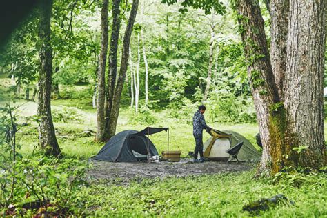 ひとり時間を大切にしたいソロキャンプにおすすめ！ ワークマンのヨコ型ドームテントの居住空間が開放的 Soto Lover ソトラバ