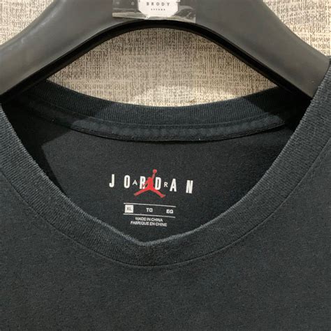 KAOS NIKE AIR JORDAN Fesyen Pria Pakaian Atasan Di Carousell