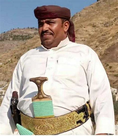 عصابة مسلحة تقتحم مجلس شيخ قبلي بصنعاء وتطلق النار على الحاضرين وتتمكن