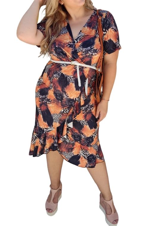 Plus Size ΡΟΥΧΑ ΓΙΑ ΚΑΛΕΣΜΕΝΗ ΣΕ ΓΑΜΟ ΚΑΙ ΒΑΠΤΙΣΗ