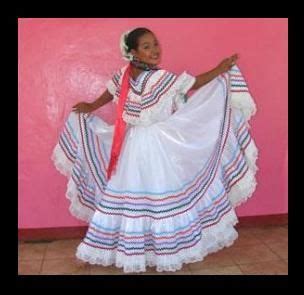 Nicaragua volcán y frontera Trajes y Danzas nicaragüenses