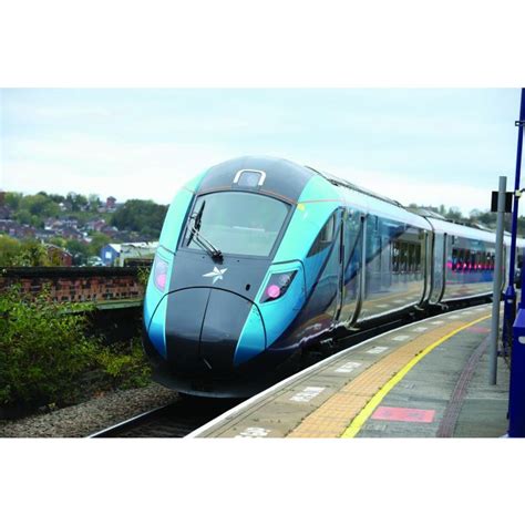 Hornby R3908 First TransPennine Express Class 802 2 TPE 5 Car DEMU