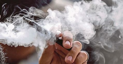 Hong Kong To Ban Vaping In Public By Mid 2026 New Straits Times
