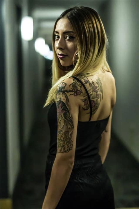 Model Anaya Model Anaya Added A New Photo