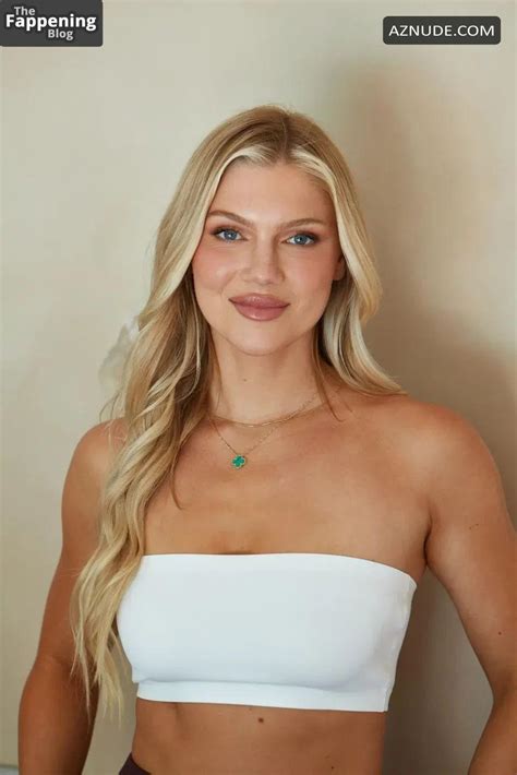 Mari Llewellyn Sexy And Sensual Photos Collection Aznude