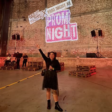 Ruby Is On Couchsurfing Couchsurfing