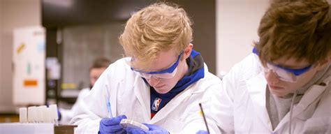 Optometry School Lab