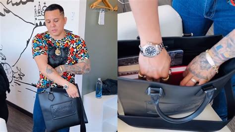 ¿qué Carga Edwin Luna En Su Bolsa