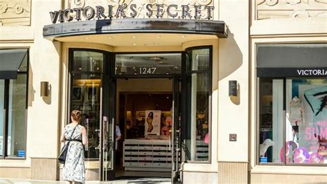 一边融资热、一边关店潮，内衣这门生意的玩法变了 Cbndata