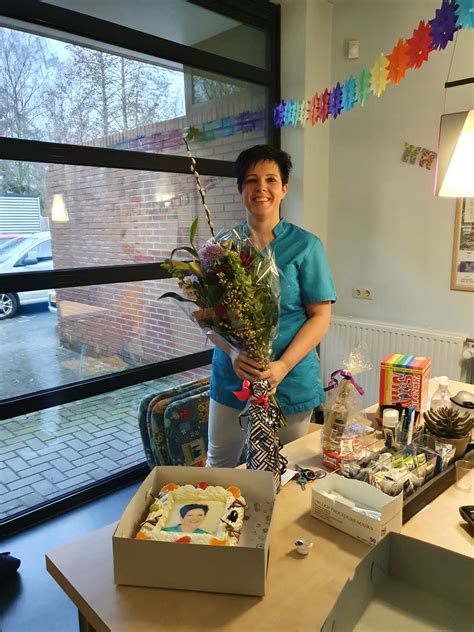 Hoera🎉 Astrid 25 Jaar In Tandartspraktijk Rangel
