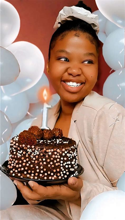 Devonia Jansen On Linkedin Happyoneyear Designer