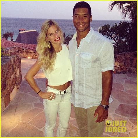 Who Is Russell Wilsons Ex Wife Meet Ashton Meem Photo 3292453
