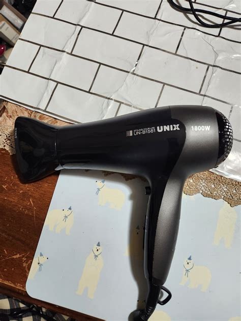 유닉스 전문가용 1800w 초강력 드라이기 Un B1 헬로마켓