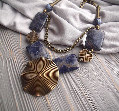 Купить или заказать колье Парад планет в интернет магазине на Ярмарке Мастеров С доставкой по