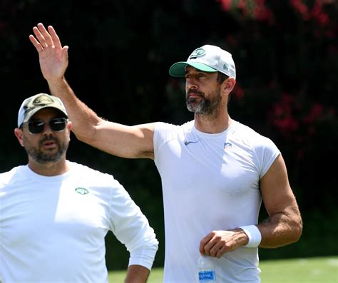 Aaron Rodgers Injury Update Will Rodgers Return To Jets This Season