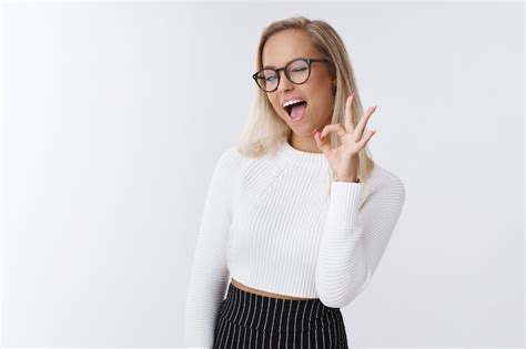 Premium Photo Emotive Charismatic And Happy Young Energized Woman