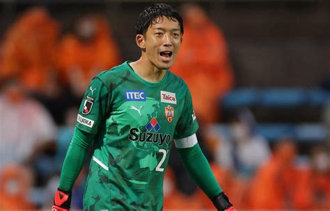 日本代表gk権田修一は「57」に変更、選手大幅入れ替えでj1復帰目指す清水が背番号発表！ 超ワールドサッカー！