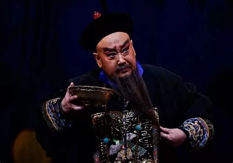 于成龙是什么人，为啥康熙称为清官第一百科ta说