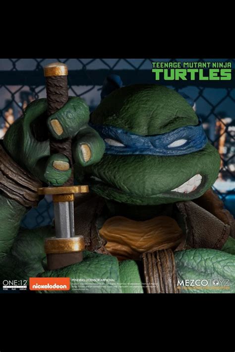 Mezco Toys One12 Collective Teenage Mutant Ninja Turtles Deluxe Boxed