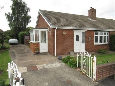 Property Valuation 7 Farm Way Darfield Barnsley S73 9az