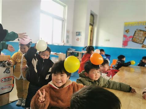 安徽阜南：新村镇天棚小学附属幼儿园开展趣味小科学活动 哔哩哔哩