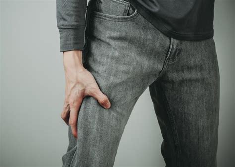 大腿外侧疼痛膝盖酸软无力3个办法缓解 12健康