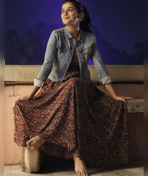 vishakha pandey s feet