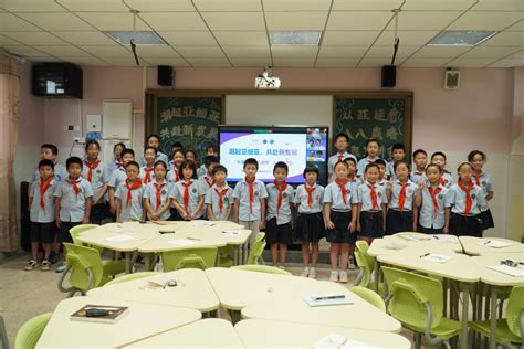 潮起亚细亚，共赴新发展——浙江外国语学院青年乡村振兴团亚运主题云宣讲走进安吉县杭垓小学