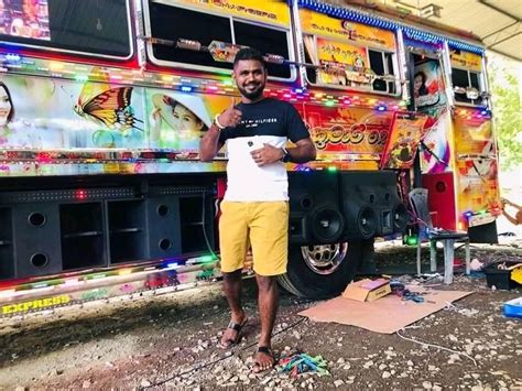 ලාංකීය බස් ස්ටිකර් කලාවේ සැබෑ Jagath Super Express