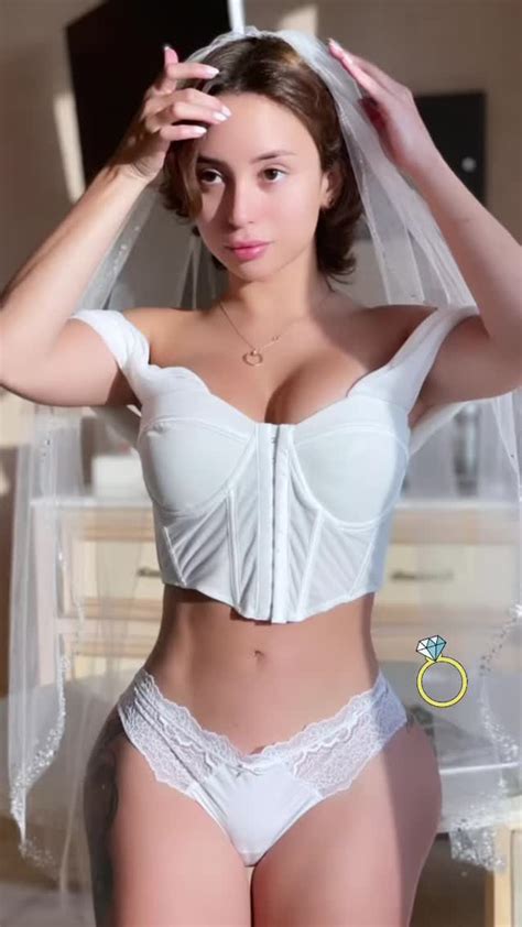 Veronica Perasso Picture