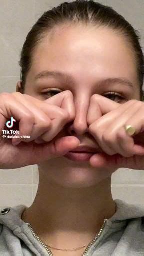 Pin Em Skincare Video Vídeo Massagem Facial Exercícios Faciais