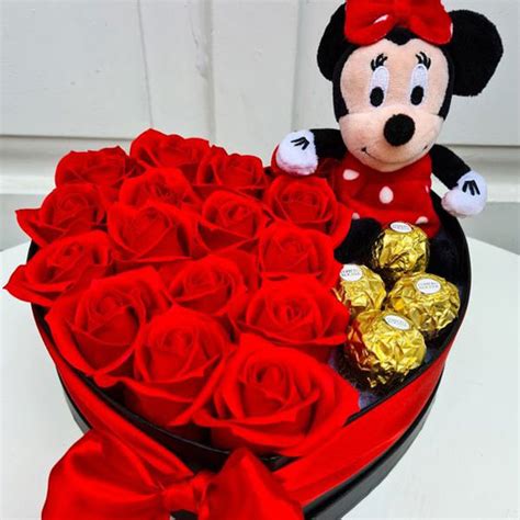 تزیین کادوی نوزاد پسر و دختر تزیین هدیه چشم روشنی نوزاد