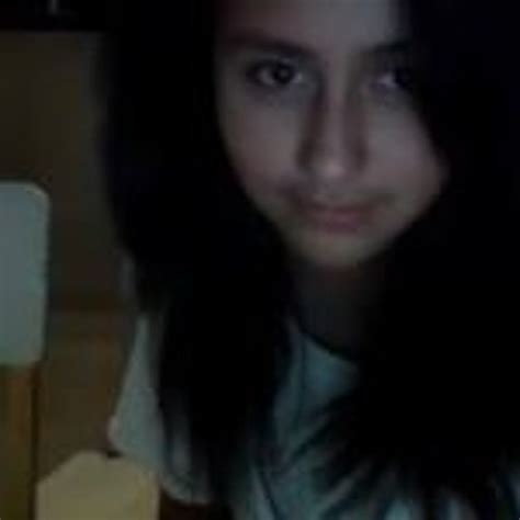 Stream Mishelle Sanchez Music Listen To Songs Albums Playlists For Free On Soundcloud