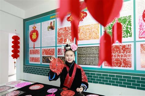 贵州剑河：藏在剪纸里的“年味” 新华网