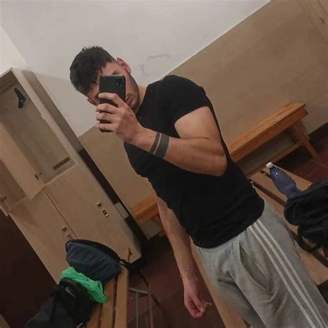 Alessio03 • Threads Say More