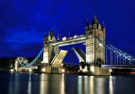 Fiona Shaik Umar On Linkedin Girlinthecity Londontown Itshome